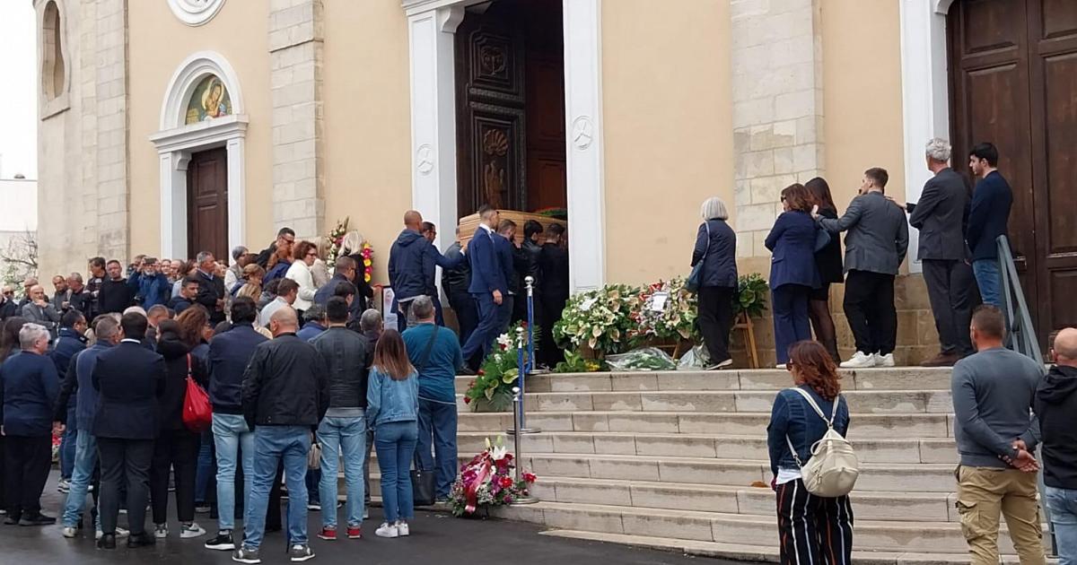 Strage di Suviana, l'addio commosso a Mario Pisani